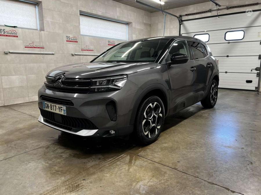 Pelēks Citroen C5 2023 Marijampole, ar dzinēja tilpumu 1.50 L un nobraukumu 171 tūkst. km par 14762 €, foto 1 vietnē AUTOMOTO.COM.LV