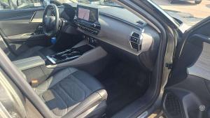 Grey Citroen C5 2023 in Kaunas, with an engine capacity of 1.60 L and mileage of 20 thousand km for 30988 €, photo 30 on AUTOMOTO.COM.LV