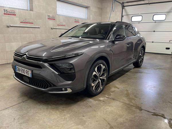Pelēks Citroen C5 2023 Marijampole, ar dzinēja tilpumu 1.20 L un nobraukumu 58 tūkst. km par 16928 €, foto 1 vietnē AUTOMOTO.COM.LV