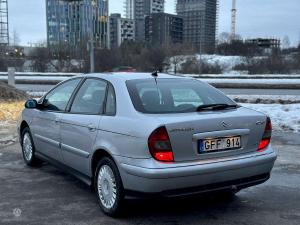 Grey Citroen C5 2001 in Vilnius, with an engine capacity of 2.18 L and mileage of 241 thousand km for 1000 €, photo 6 on AUTOMOTO.COM.LV