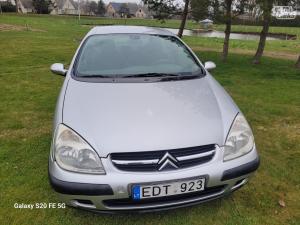 Pelēks Citroen C5 2001 Vilkaviškis, ar dzinēja tilpumu 2.00 L un nobraukumu 413 tūkst. km par 680 €, foto 4 vietnē AUTOMOTO.COM.LV