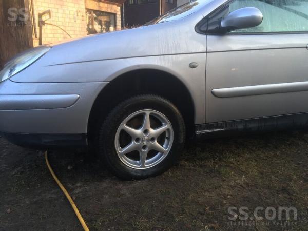 Citroen C5 2001 Rīga vietnē Pelēks Citroen C5 2001 Rīga, ar dzinēja tilpumu 2.00 L un nobraukumu 200 tūkst. km par 500 €, foto 6 vietnē AUTOMOTO.COM.LV