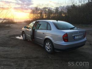 Pelēks Citroen C5 2001 Rīga, ar dzinēja tilpumu 2.00 L un nobraukumu 200 tūkst. km par 500 €, foto 10 vietnē AUTOMOTO.COM.LV