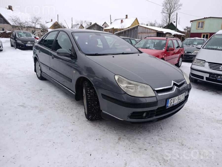 Grey Citroen C5 2004 in Rezekne, with an engine capacity of 1.60 L and mileage of 336 thousand km for 1250 €, photo 3 on AUTOMOTO.COM.LV