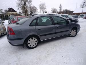 Grey Citroen C5 2004 in Rezekne, with an engine capacity of 1.60 L and mileage of 336 thousand km for 1250 €, photo 4 on AUTOMOTO.COM.LV