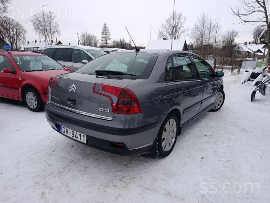 Grey Citroen C5 2004 in Rezekne, with an engine capacity of 1.60 L and mileage of 336 thousand km for 1250 €, photo 5 on AUTOMOTO.COM.LV