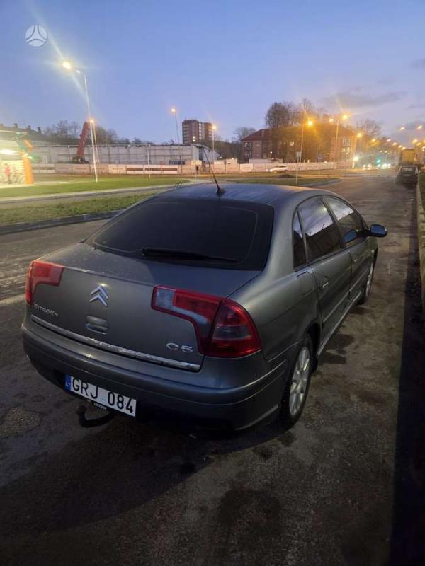 Grey Citroen C5 2005 in Klaipeda, with an engine capacity of 2.00 L and mileage of 205 thousand km for 900 €, photo 4 on AUTOMOTO.COM.LV