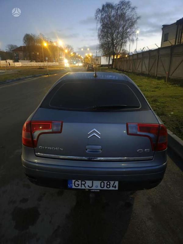 Grey Citroen C5 2005 in Klaipeda, with an engine capacity of 2.00 L and mileage of 205 thousand km for 900 €, photo 6 on AUTOMOTO.COM.LV