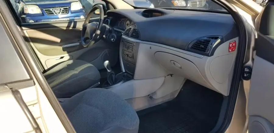 Pelēks Citroen C5 2005 Valmiera, ar dzinēja tilpumu 2.00 L un nobraukumu 219 tūkst. km par 1650 €, foto 12 vietnē AUTOMOTO.COM.LV