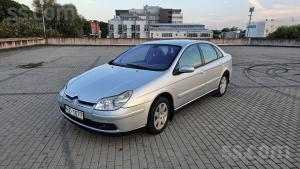 Pelēks Citroen C5 2006 Rīga, ar dzinēja tilpumu 2.20 L un nobraukumu 334 tūkst. km par 400 €, foto 5 vietnē AUTOMOTO.COM.LV