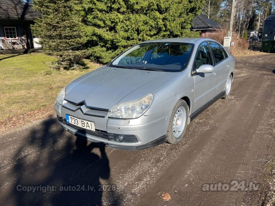 Grey Citroen C5 2007 in Tallinn, with an engine capacity of 2.00 L and mileage of 275 thousand km for 1600 €, photo 2 on AUTOMOTO.COM.LV