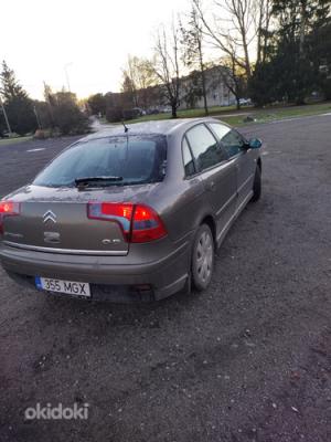 Pelēks Citroen C5 2007 Rapla, ar dzinēja tilpumu 0.00 L un nobraukumu 292 tūkst. km par 950 €, foto 5 vietnē AUTOMOTO.COM.LV