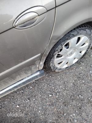 Pelēks Citroen C5 2007 Rapla, ar dzinēja tilpumu 0.00 L un nobraukumu 292 tūkst. km par 950 €, foto 8 vietnē AUTOMOTO.COM.LV
