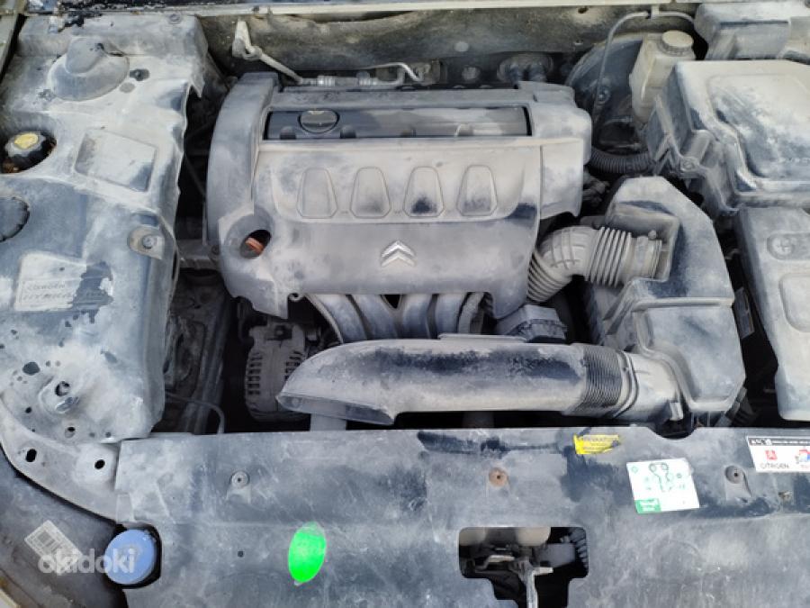Pelēks Citroen C5 2007 Rapla, ar dzinēja tilpumu 0.00 L un nobraukumu 292 tūkst. km par 950 €, foto 14 vietnē AUTOMOTO.COM.LV