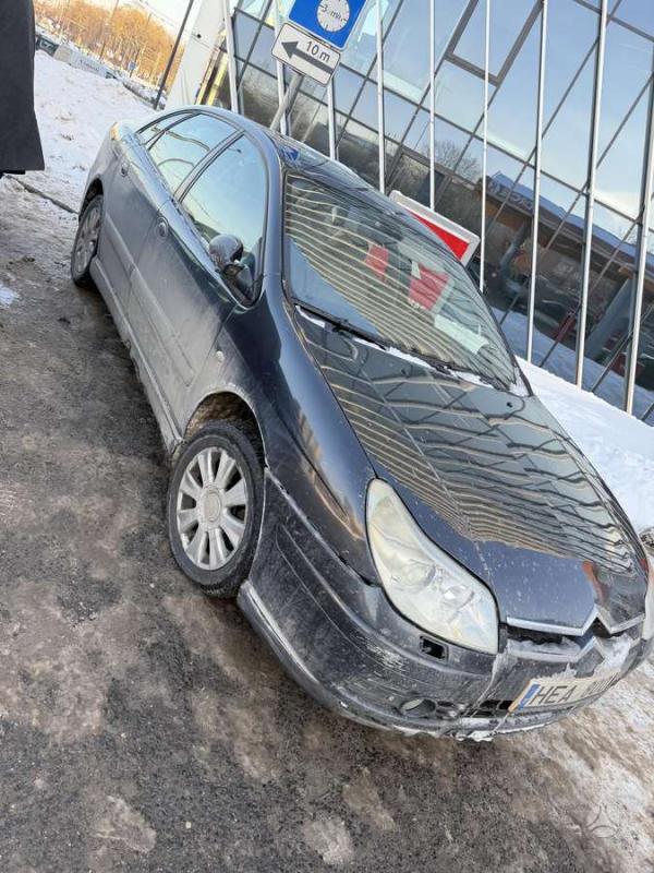 Pelēks Citroen C5 2008 Viļņa, ar dzinēja tilpumu 2.00 L un nobraukumu 298 tūkst. km par 650 €, foto 2 vietnē AUTOMOTO.COM.LV