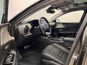 Grey Citroen C5 2022 in Vilnius, with an engine capacity of 1.60 L and mileage of 61 thousand km for 22990 €, photo 12 on AUTOMOTO.COM.LV