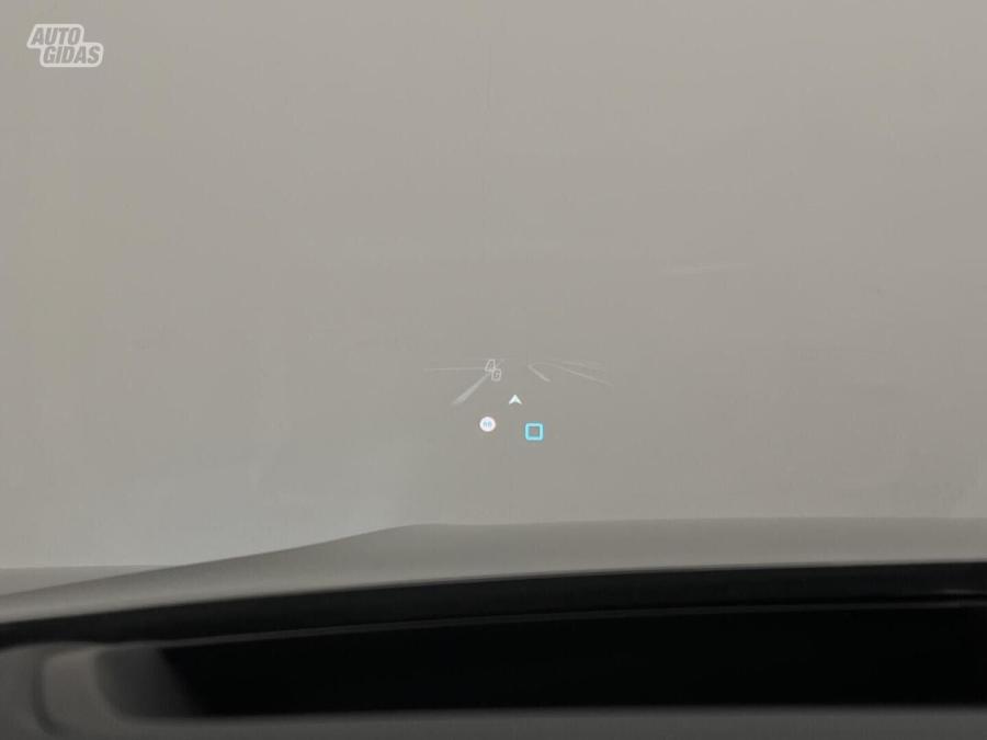 Grey Citroen C5 2022 in Vilnius, with an engine capacity of 1.60 L and mileage of 61 thousand km for 22990 €, photo 19 on AUTOMOTO.COM.LV
