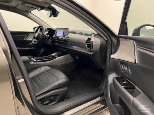 Grey Citroen C5 2022 in Vilnius, with an engine capacity of 1.60 L and mileage of 61 thousand km for 22990 €, photo 32 on AUTOMOTO.COM.LV