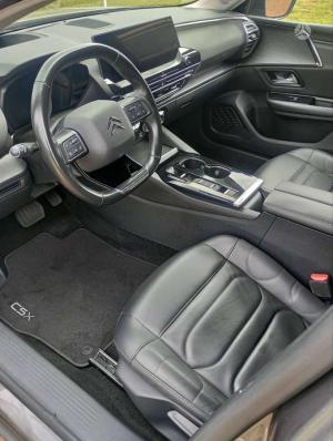 Grey Citroen C5 2022 in Kaunas, with an engine capacity of 1.20 L and mileage of 200 thousand km for 12000 €, photo 11 on AUTOMOTO.COM.LV