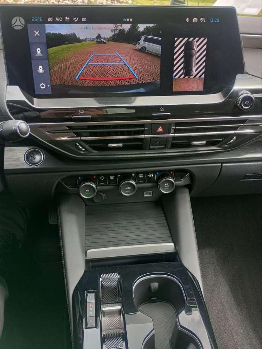 Grey Citroen C5 2022 in Kaunas, with an engine capacity of 1.20 L and mileage of 200 thousand km for 12000 €, photo 20 on AUTOMOTO.COM.LV