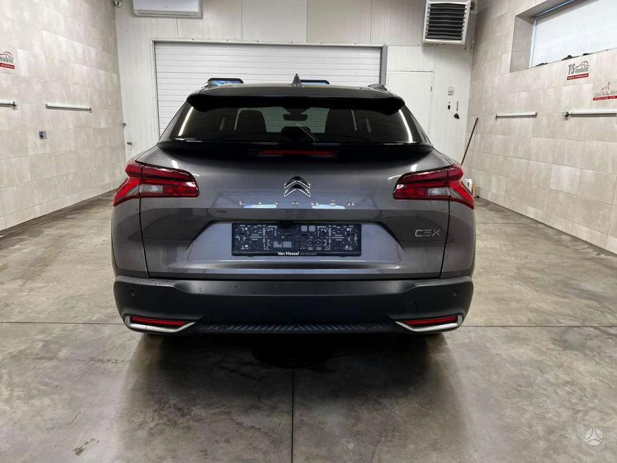 Pelēks Citroen C5 2023 Marijampole, ar dzinēja tilpumu 1.20 L un nobraukumu 66 tūkst. km par 17424 €, foto 6 vietnē AUTOMOTO.COM.LV