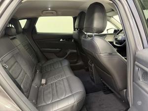 Pelēks Citroen C5 2023 Viļņa, ar dzinēja tilpumu 1.60 L un nobraukumu 29 tūkst. km par 23990 €, foto 33 vietnē AUTOMOTO.COM.LV