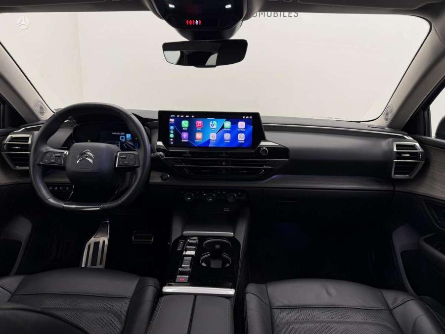 Pelēks Citroen C5 2023 Viļņa, ar dzinēja tilpumu 1.60 L un nobraukumu 29 tūkst. km par 23990 €, foto 34 vietnē AUTOMOTO.COM.LV