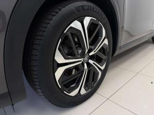 Pelēks Citroen C5 2023 Viļņa, ar dzinēja tilpumu 1.60 L un nobraukumu 29 tūkst. km par 23990 €, foto 37 vietnē AUTOMOTO.COM.LV