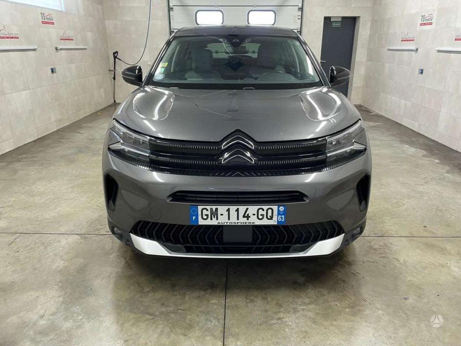 Pelēks Citroen C5 2023 Marijampole, ar dzinēja tilpumu 1.20 L un nobraukumu 169 tūkst. km par 14762 €, foto 3 vietnē AUTOMOTO.COM.LV