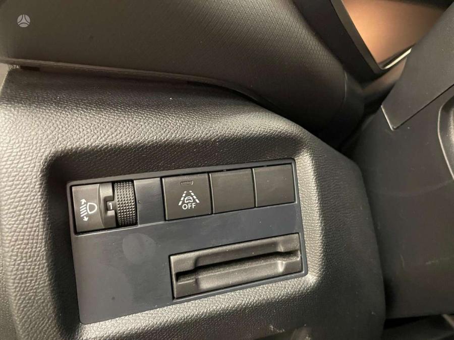 Pelēks Citroen C5 2023 Marijampole, ar dzinēja tilpumu 1.20 L un nobraukumu 169 tūkst. km par 14762 €, foto 15 vietnē AUTOMOTO.COM.LV