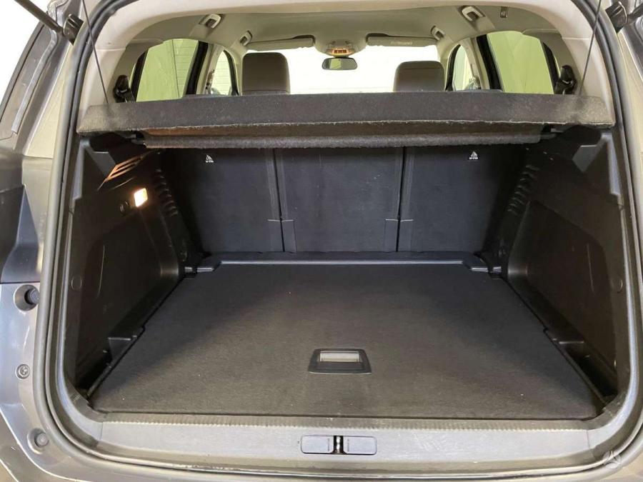 Pelēks Citroen C5 2023 Marijampole, ar dzinēja tilpumu 1.20 L un nobraukumu 169 tūkst. km par 14762 €, foto 16 vietnē AUTOMOTO.COM.LV