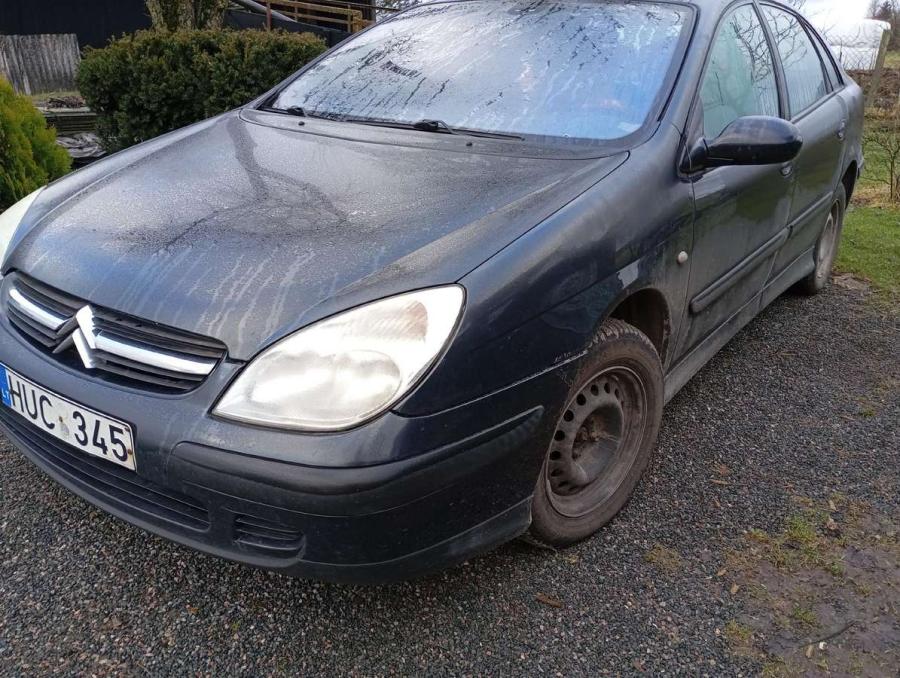 Grey Citroen C5 2001 in Taurage, with an engine capacity of 2.00 L and mileage of 334 thousand km for 499 €, photo 4 on AUTOMOTO.COM.LV