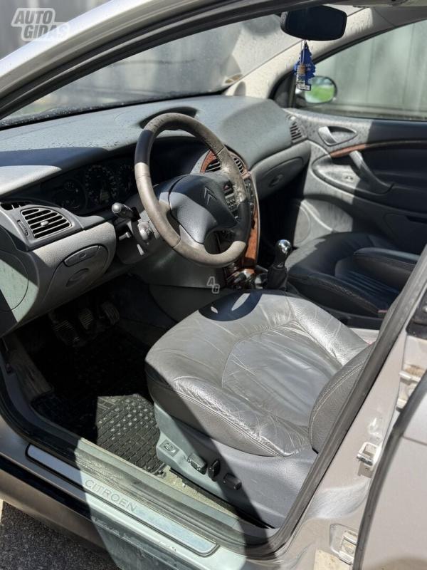 Grey Citroen C5 2001 in Vilnius, with an engine capacity of 2.20 L and mileage of 243 thousand km for 850 €, photo 7 on AUTOMOTO.COM.LV