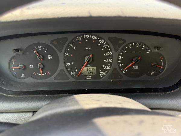 Pelēks Citroen C5 2001 Viļņa, ar dzinēja tilpumu 2.20 L un nobraukumu 243 tūkst. km par 800 €, foto 9 vietnē AUTOMOTO.COM.LV
