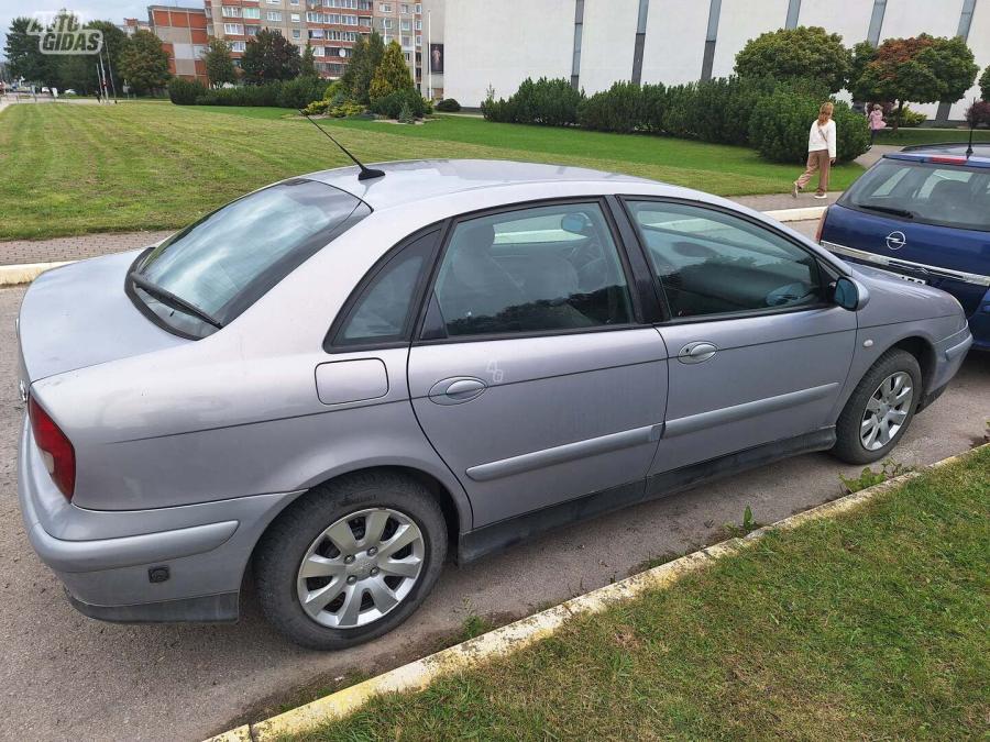 Grey Citroen C5 2003 in Siauliai, with an engine capacity of 1.80 L and mileage of 300 thousand km for 850 €, photo 2 on AUTOMOTO.COM.LV