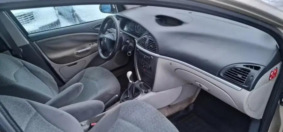 Pelēks Citroen C5 2005 Valmiera, ar dzinēja tilpumu 2.00 L un nobraukumu 228 tūkst. km par 1000 €, foto 13 vietnē AUTOMOTO.COM.LV