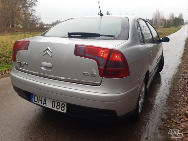Pelēks Citroen C5 2005 Jurbarkas, ar dzinēja tilpumu 2.20 L un nobraukumu 350 tūkst. km par 500 €, foto 5 vietnē AUTOMOTO.COM.LV