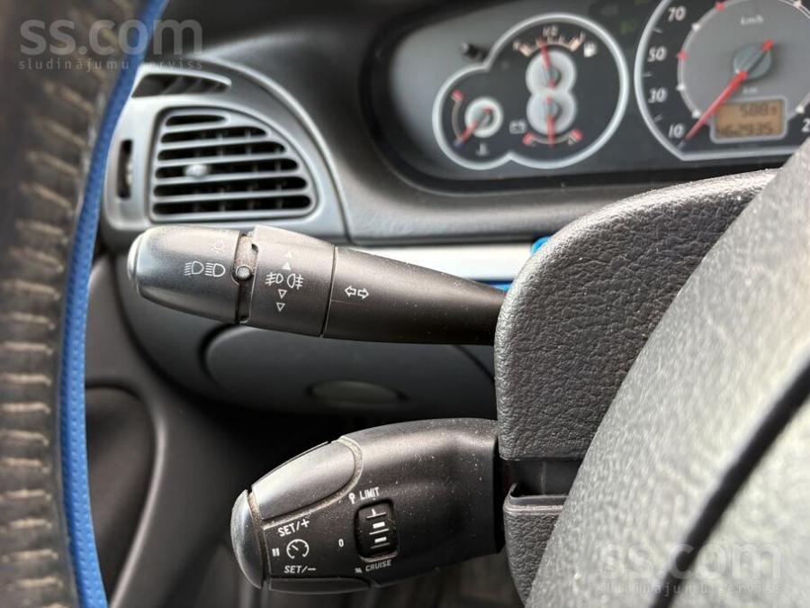 Grey Citroen C5 2006 in Daugavpils, with an engine capacity of 1.60 L and mileage of 479 thousand km for 750 €, photo 13 on AUTOMOTO.COM.LV