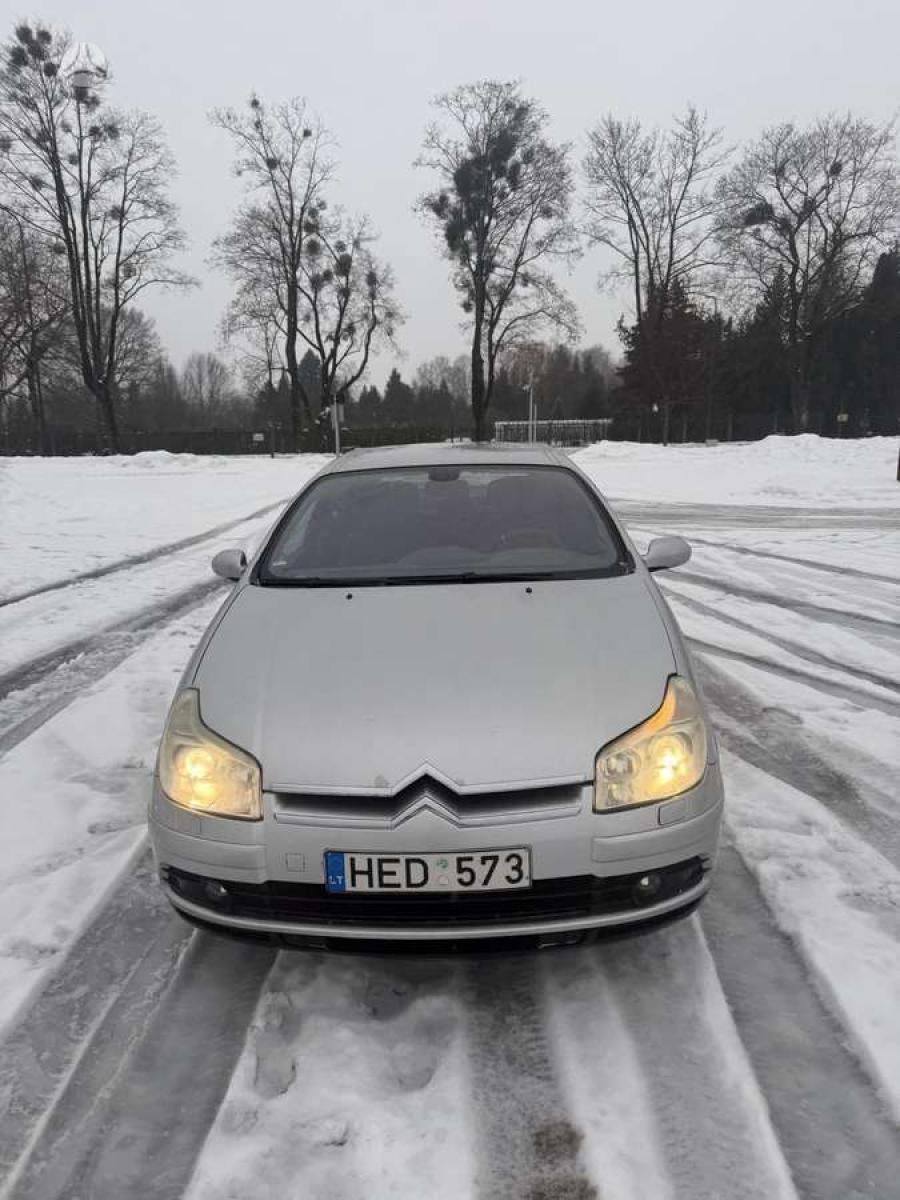 Grey Citroen C5 2007 in Kaunas, with an engine capacity of 2.00 L and mileage of 245 thousand km for 850 €, photo 6 on AUTOMOTO.COM.LV