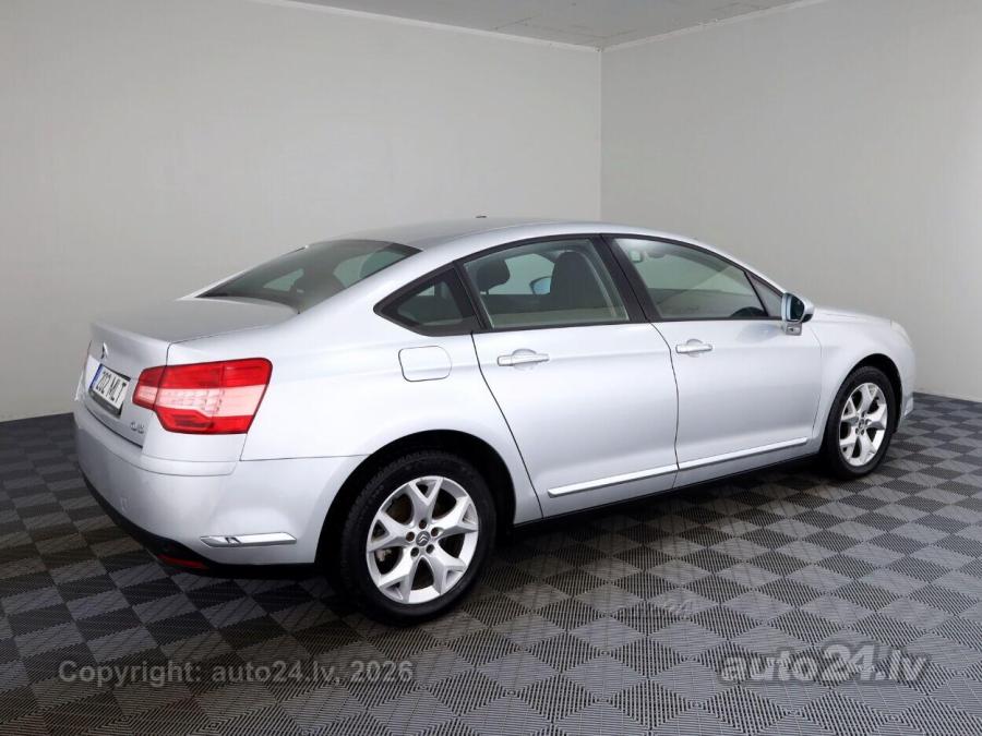 Pelēks Citroen C5 2008 Tallina, ar dzinēja tilpumu 2.00 L un nobraukumu 162 tūkst. km par 2199 €, foto 3 vietnē AUTOMOTO.COM.LV