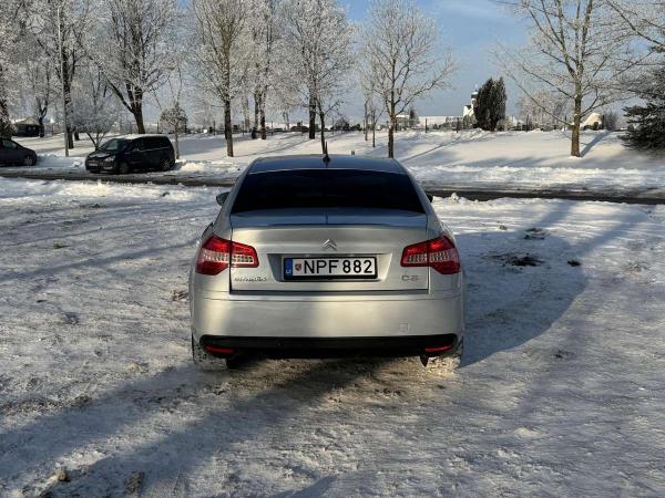 Grey Citroen C5 2008 in Taurage, with an engine capacity of 1.56 L and mileage of 320 thousand km for 2480 €, photo 4 on AUTOMOTO.COM.LV