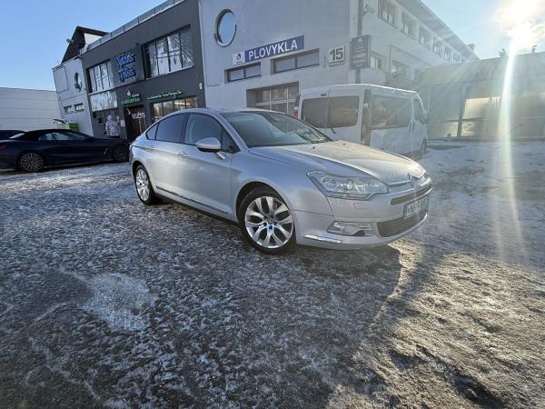 Grey Citroen C5 2008 in Panevezys, with an engine capacity of 1.60 L and mileage of 321 thousand km for 2700 €, photo 1 on AUTOMOTO.COM.LV