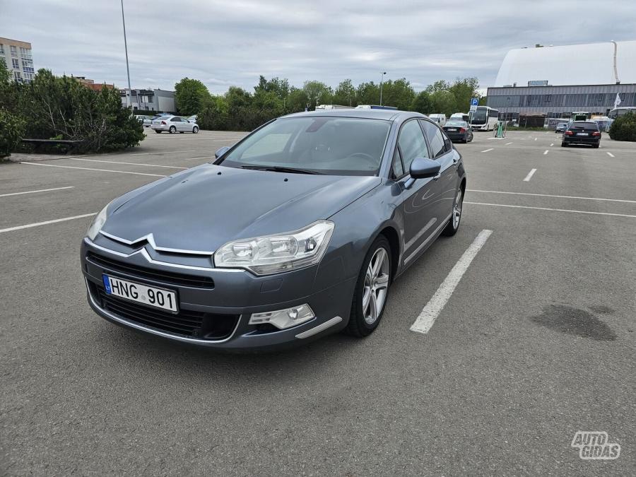 Pelēks Citroen C5 2008 Šauļi, ar dzinēja tilpumu 2.00 L un nobraukumu 352 tūkst. km par 1900 €, foto 1 vietnē AUTOMOTO.COM.LV