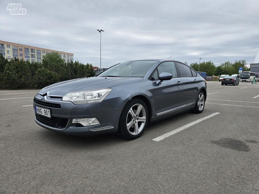 Pelēks Citroen C5 2008 Šauļi, ar dzinēja tilpumu 2.00 L un nobraukumu 352 tūkst. km par 1900 €, foto 6 vietnē AUTOMOTO.COM.LV