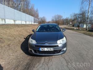 Pelēks Citroen C5 2008 Rīga, ar dzinēja tilpumu 2.00 L un nobraukumu 263 tūkst. km par 2750 €, foto 4 vietnē AUTOMOTO.COM.LV
