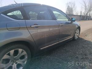 Pelēks Citroen C5 2008 Rīga, ar dzinēja tilpumu 2.00 L un nobraukumu 263 tūkst. km par 2750 €, foto 5 vietnē AUTOMOTO.COM.LV