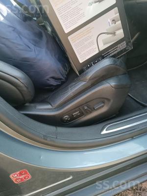 Pelēks Citroen C5 2008 Rīga, ar dzinēja tilpumu 2.00 L un nobraukumu 263 tūkst. km par 2750 €, foto 15 vietnē AUTOMOTO.COM.LV