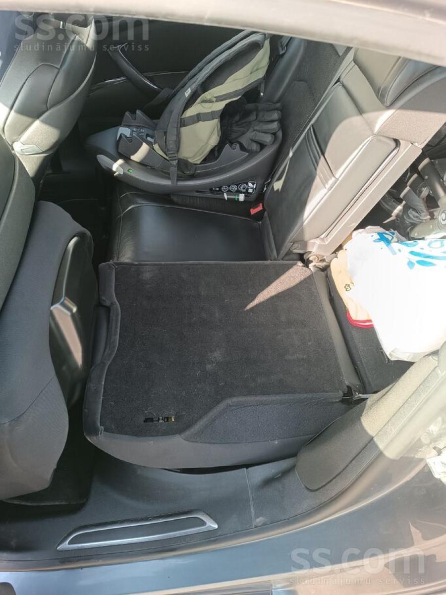 Pelēks Citroen C5 2008 Rīga, ar dzinēja tilpumu 2.00 L un nobraukumu 263 tūkst. km par 2750 €, foto 17 vietnē AUTOMOTO.COM.LV