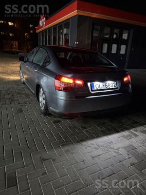 Pelēks Citroen C5 2008 Rīga, ar dzinēja tilpumu 2.00 L un nobraukumu 314 tūkst. km par 2399 €, foto 4 vietnē AUTOMOTO.COM.LV