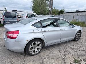 Grey Citroen C5 2008 in Tallinn, with an engine capacity of 2.00 L and mileage of 373 thousand km for 699 €, photo 4 on AUTOMOTO.COM.LV